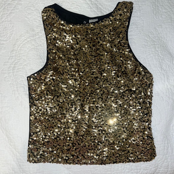 Divided | Tops | Gold Sparkle Crop Top | Poshmark
